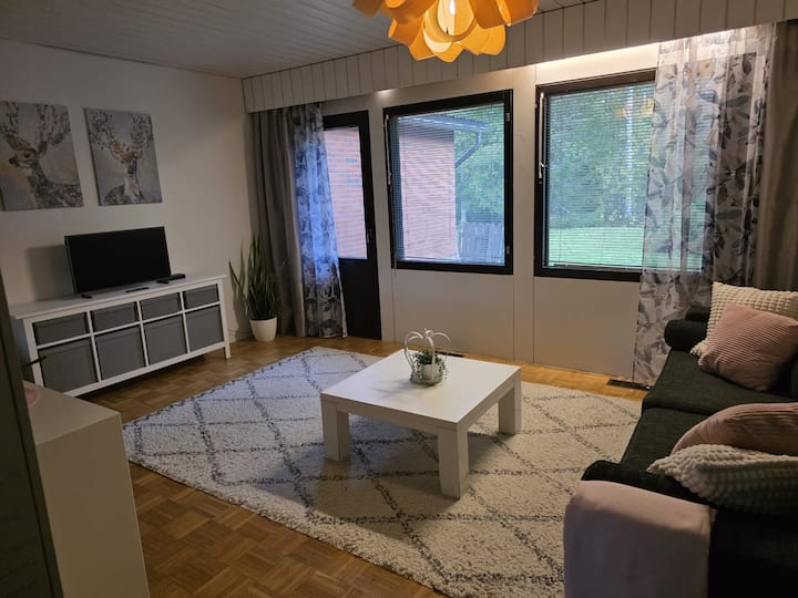 Tilava Omakotitalo – Mukavasti Tilaa 5 Hengelle - Suonenjoki