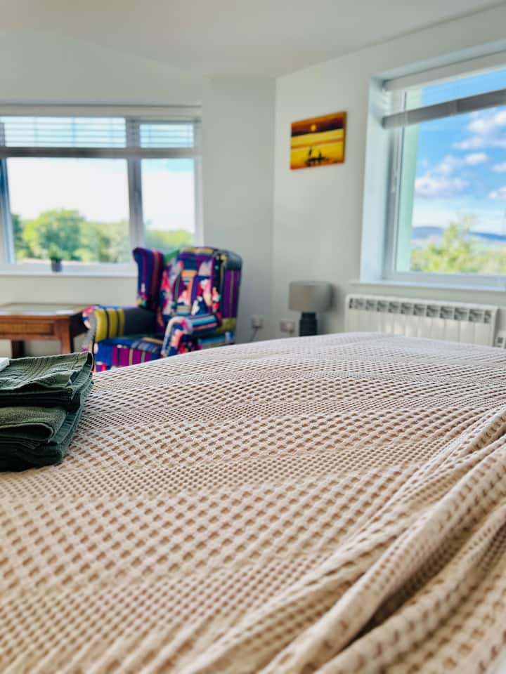 Fir Tree Studio. Countryside Charm|modern Comforts - Isle of Man