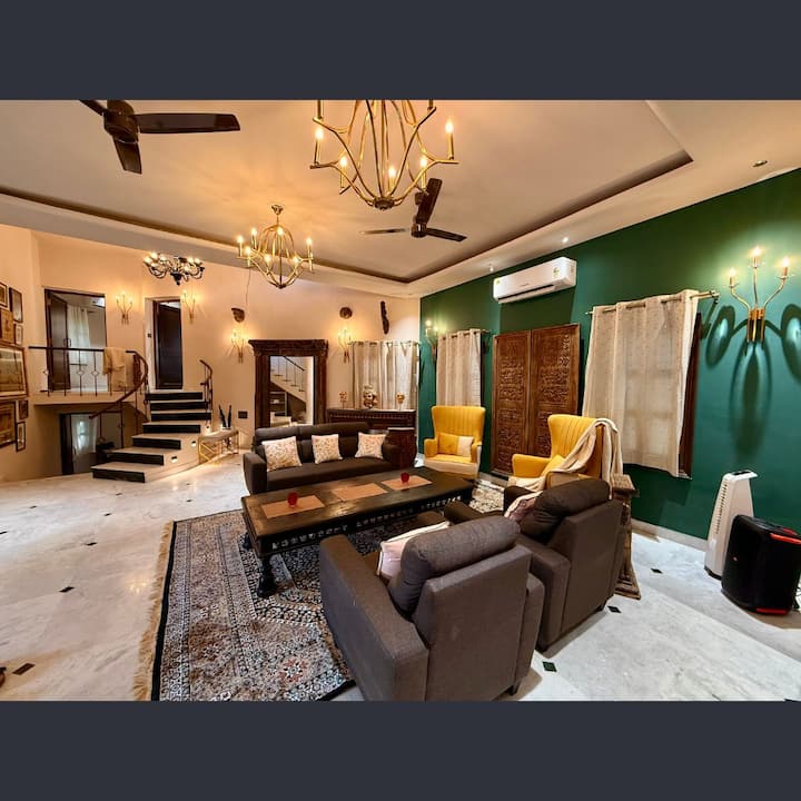 Koraavi Udaipur | Luxury Villa Near Fateh Sagar - Udaipur