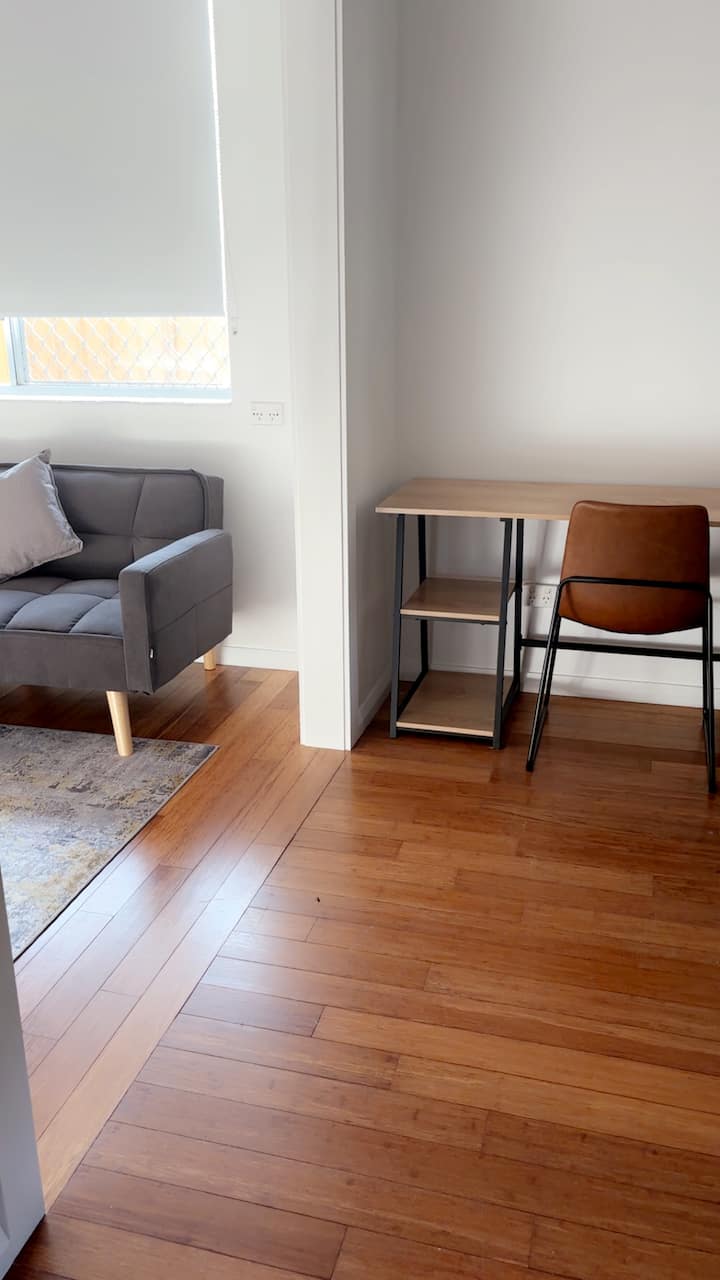 Stones Throw To Stadium! - Coffs Harbour