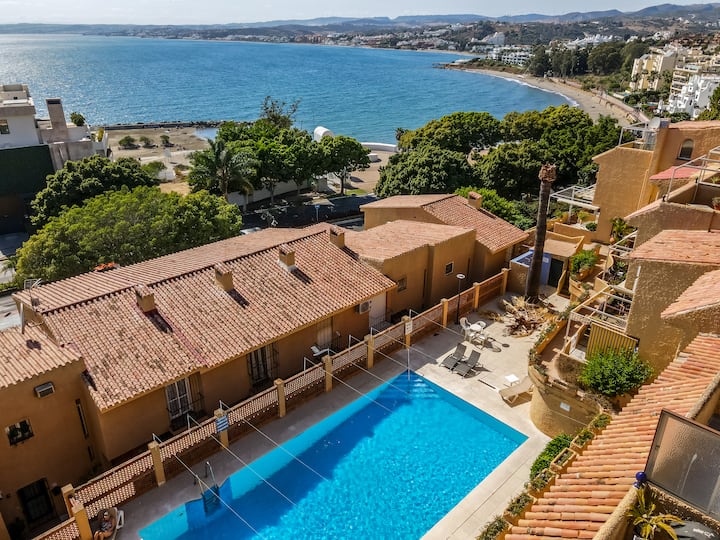 Casa Eva, Nieuw Gerenoveerd, 1 Min Van Het Strand - Estepona