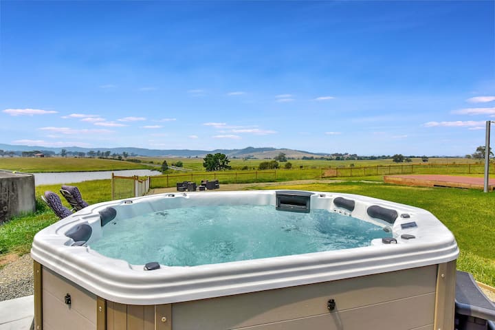 Anambah Ridge Retreat •Spa, Firepit & Wedding Stay - Lochinvar