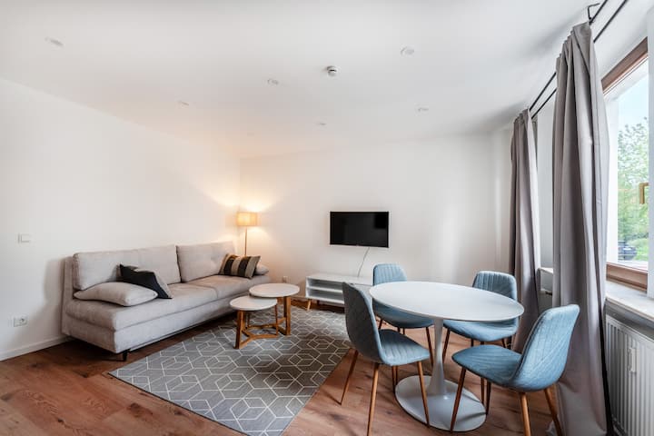 Kathihomes: Central Apartment With A Workspace - Villingen-Schwenningen