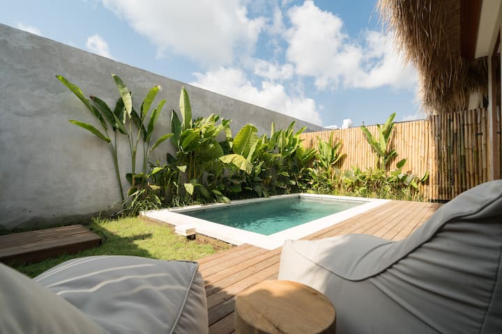 Intimate Garden Escape With Private Pool - Australia