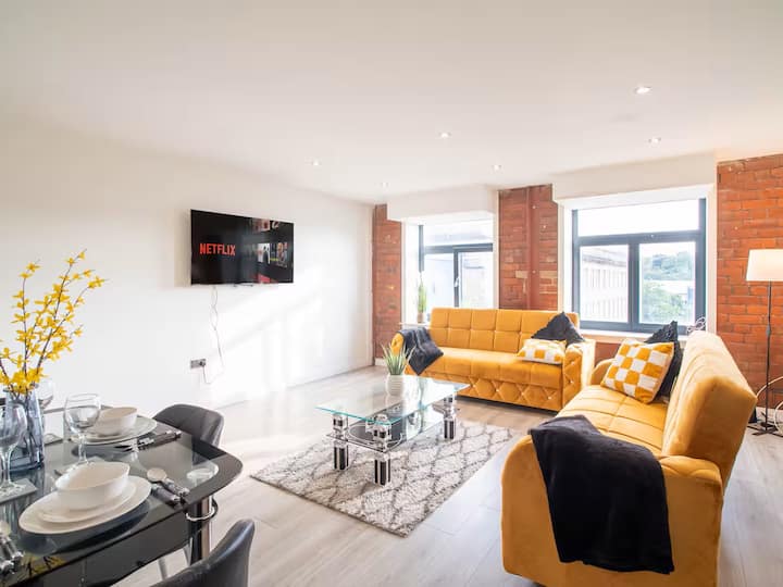 Spacious 2-bedroom Flat In Bradford - Haworth