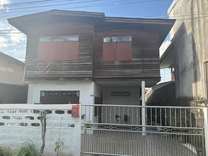 Wooden Friend House - Krabi