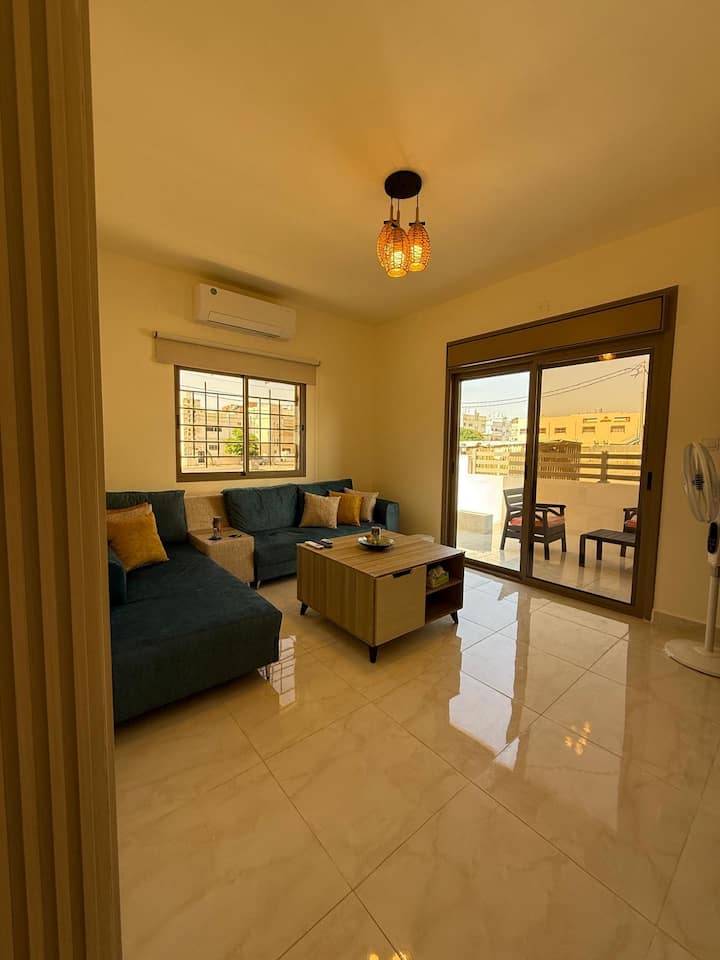 Modern Coral Apt 2, Aqaba Near Ayla. - Áqaba