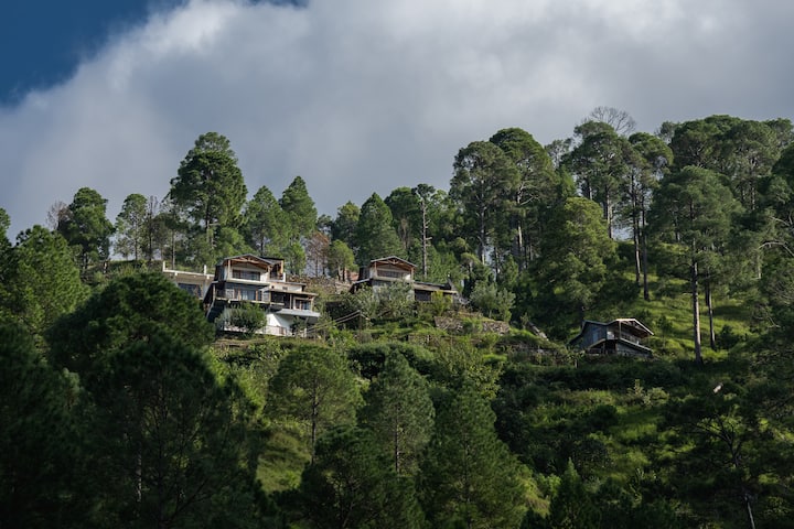 Nest - 1 Bedroom With Attached Bathroom In Hills - Jim Corbett National Park