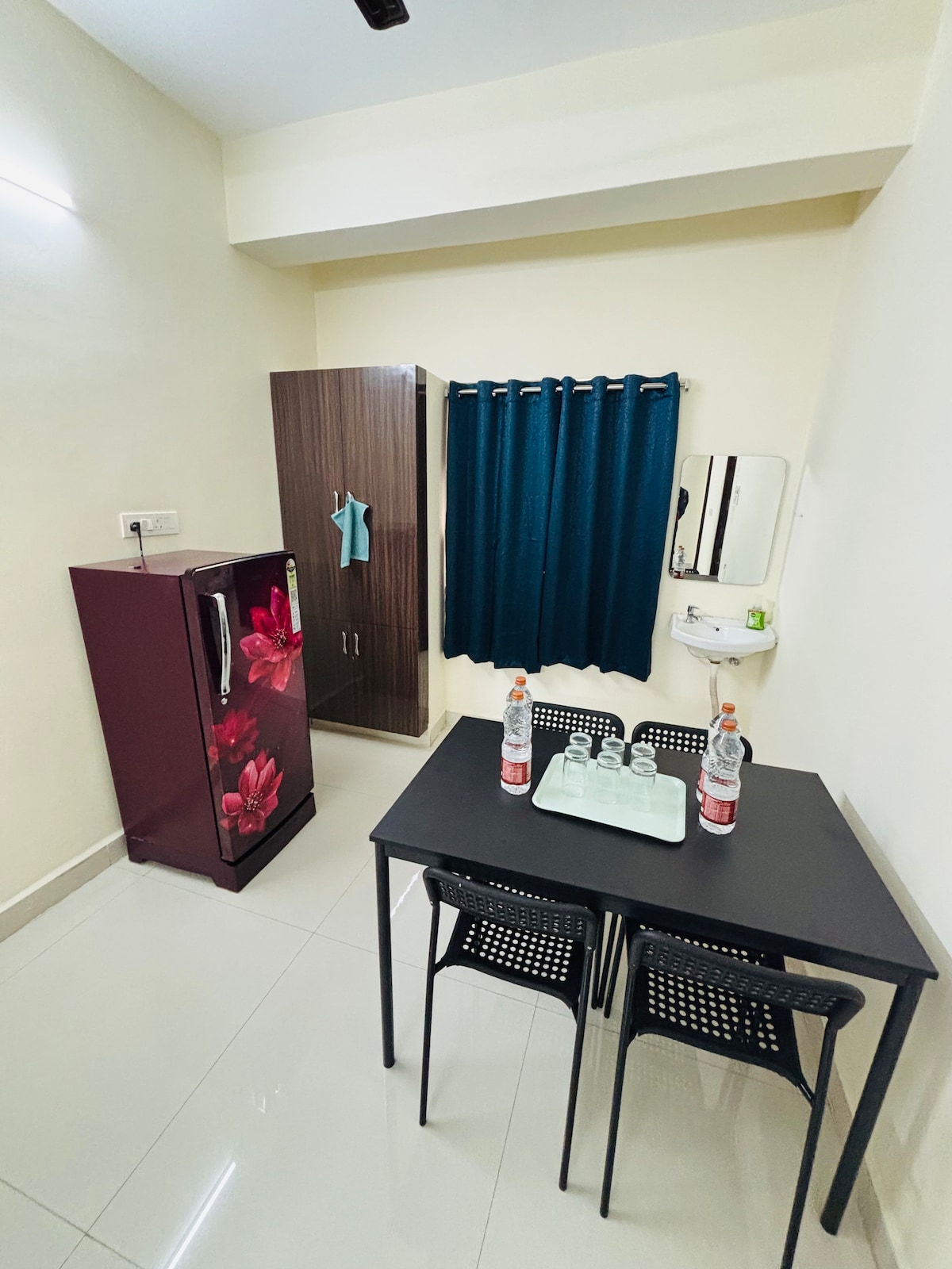 101 HogarStays/2BHK/KIMS/AIG/Google-kantoor/IT HUB - Appartementen te ...