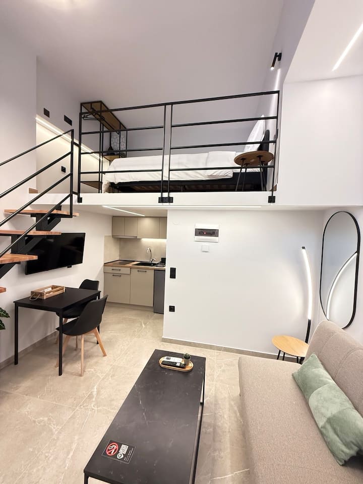 Room8 Suites B - Salonicco