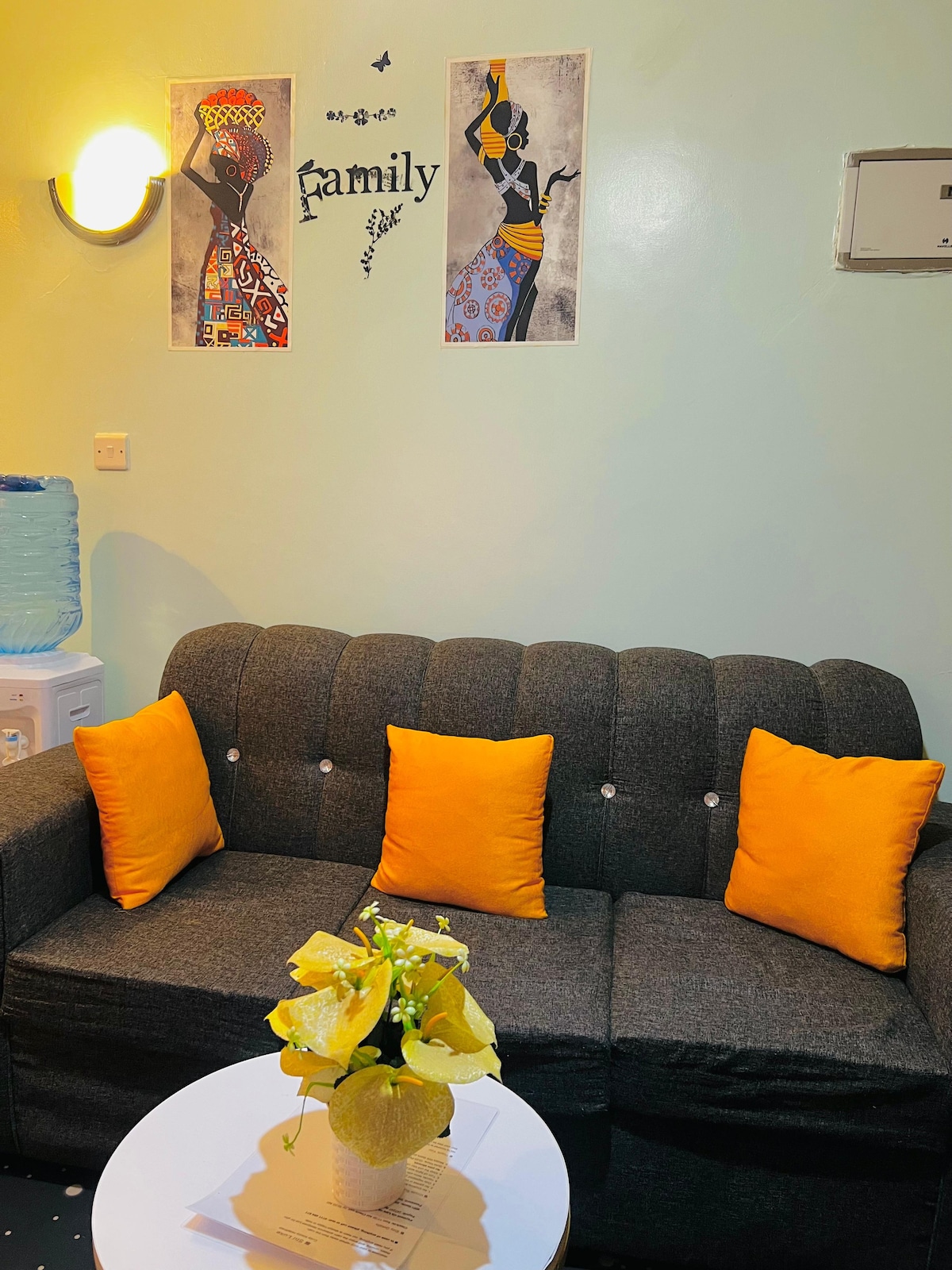 Accogliente monolocale di lusso con bar sul tetto e vista sulla città ...