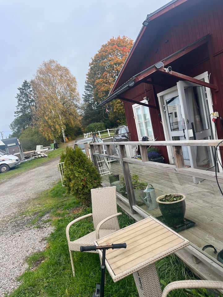 Studio Apartment On Small Horsefarm. Dog Friendly. - Sigtuna