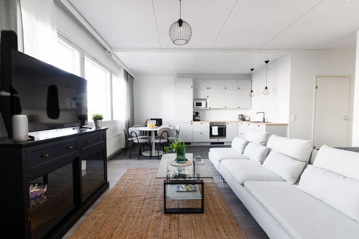 Kotoisa Kolmio Lutakossa - Oma Sauna Ja Parveke - Jyväskylä