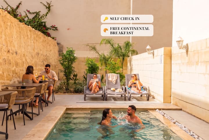 Mosta Stays Pool View - Malte