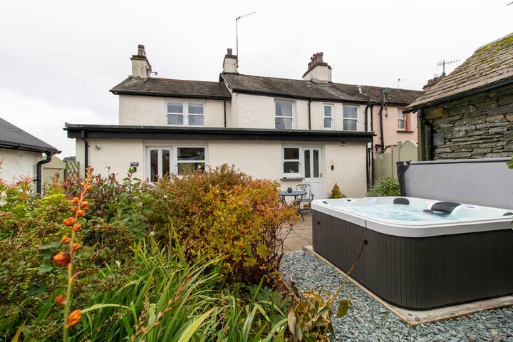 Wansfell View, Central Hawkshead With Hot Tub - Coniston