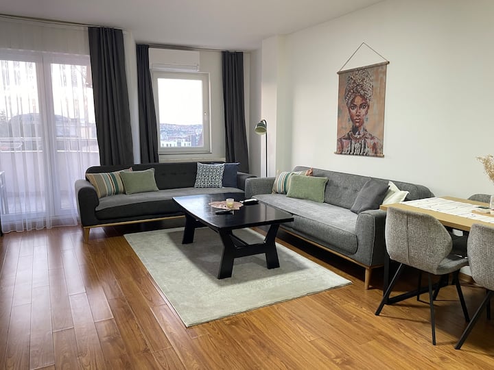 Sunny Apt Ii - Free Parking Available Upon Request - Kosovo