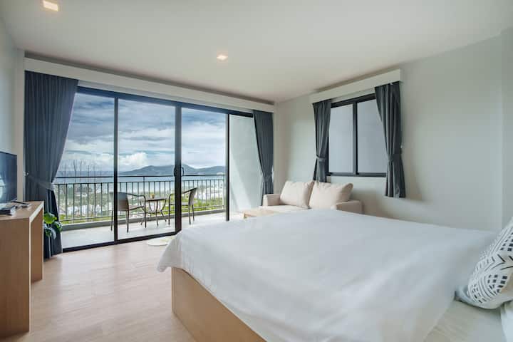 Sea-view Luxe Studio | Panache Living Patong - 芭東區
