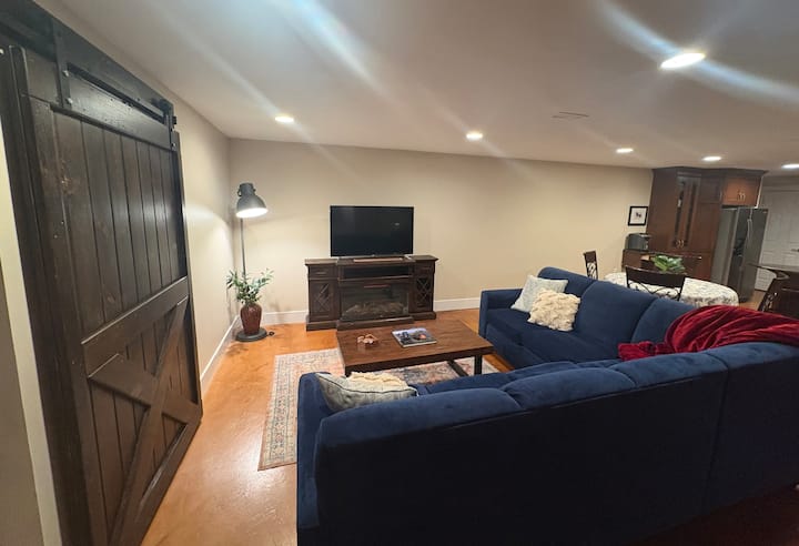 Southwest Suite
Tecumseh, Canada - Windsor