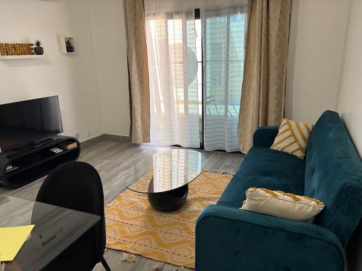 2 Pièces Meublé Cosy Et Moderne à Ngor Almadies - Dakar
