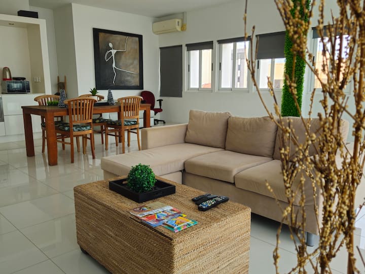 Willemstad Chic Apt - Full Ac, Cafés, Wi-fi - Curaçao