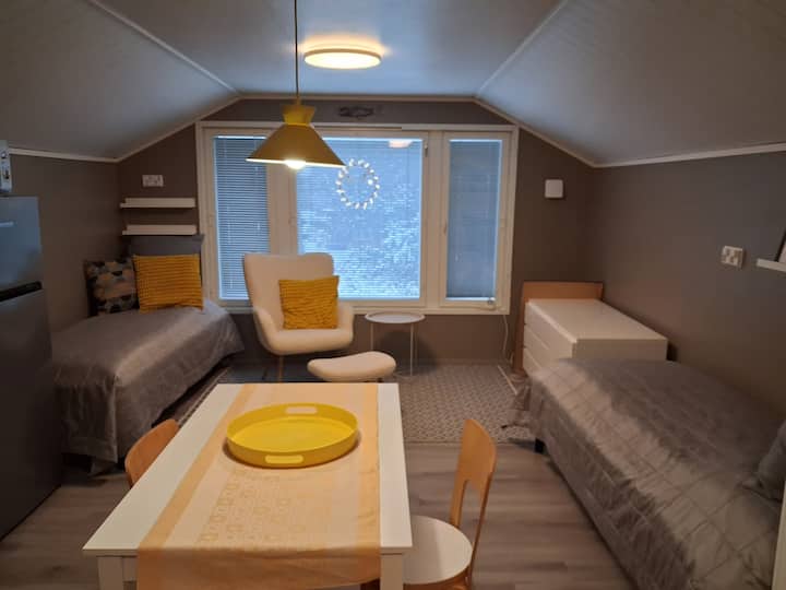 Erillinen Yksiö Uuden Omakotitalon Yhteydessä. - Eura