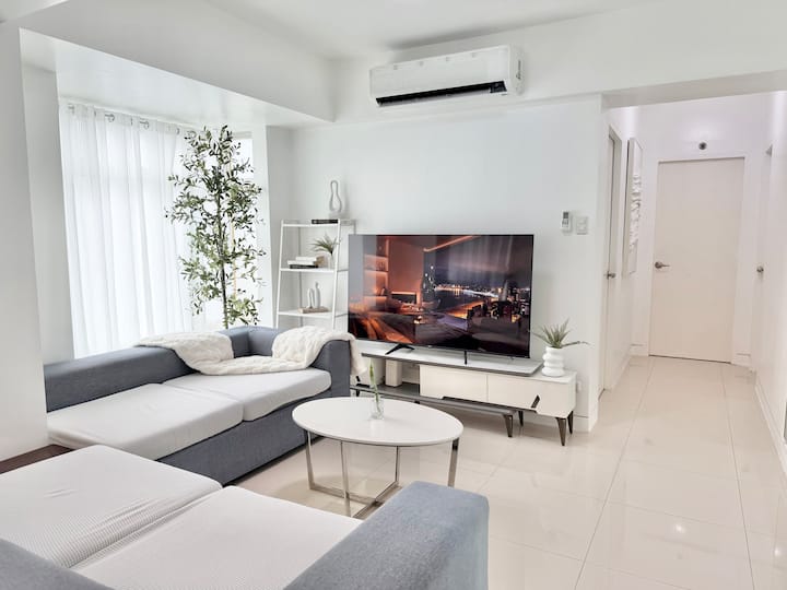 Newport Family Loft - Taguig