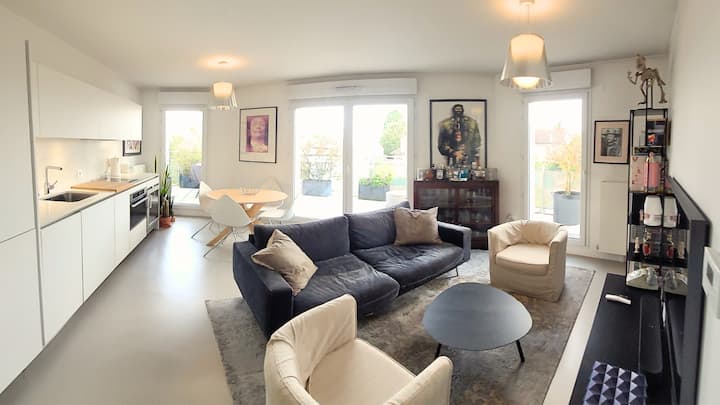 Appartement Moderne Avec Terrasse –15 Min De Paris - Saint-Gratien