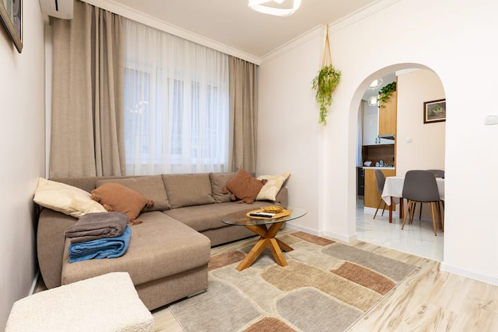City Retreat With Local Charm - Plovdiv