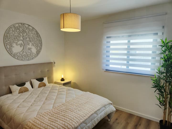 Downtown Apartment | Balcony | Pool | Free Parking - Olhão