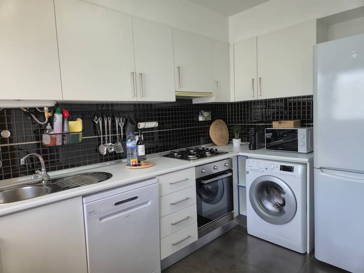 Refugio Das Ondas | Downtown | Pool | Garage - Faro