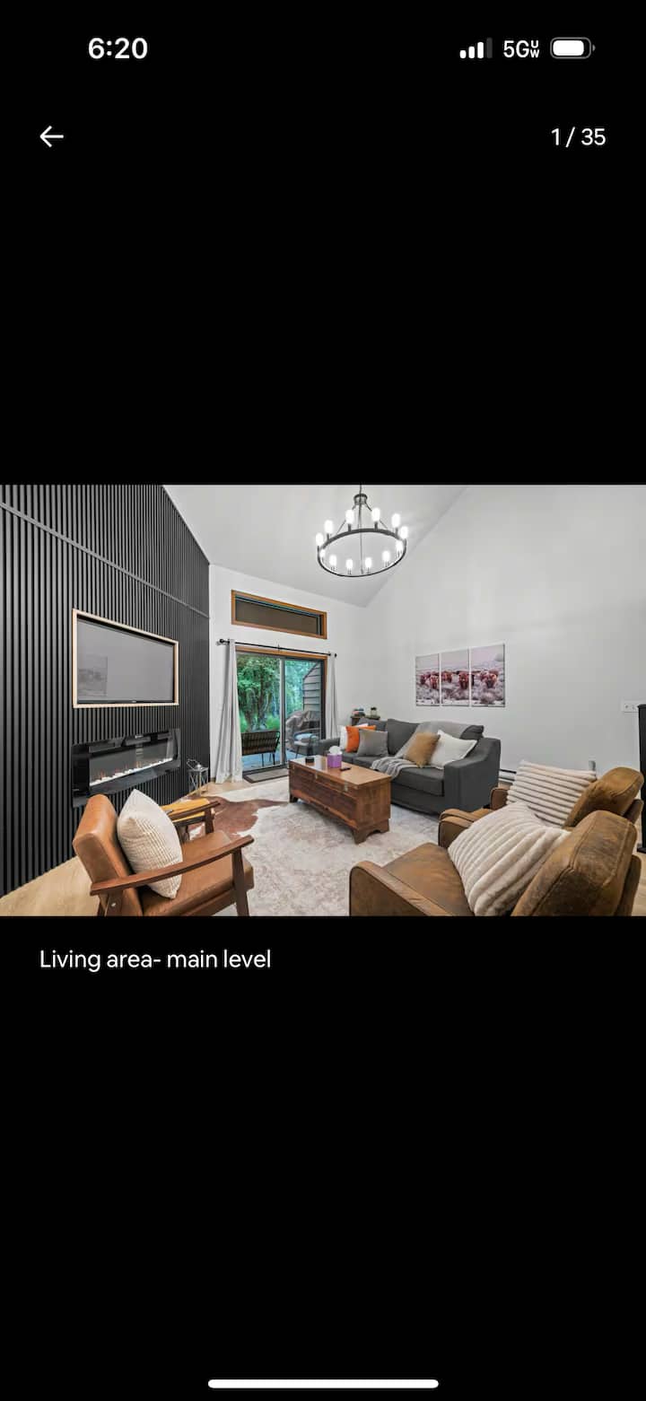 Luxe Mountain Getaway - Payette Lake, ID