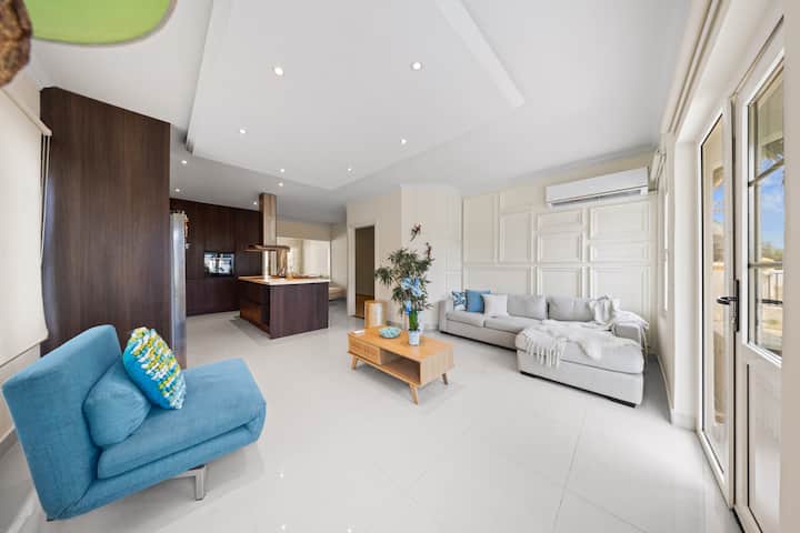 Modern Tropical Escape In Aruba With Private Pool - Aruba