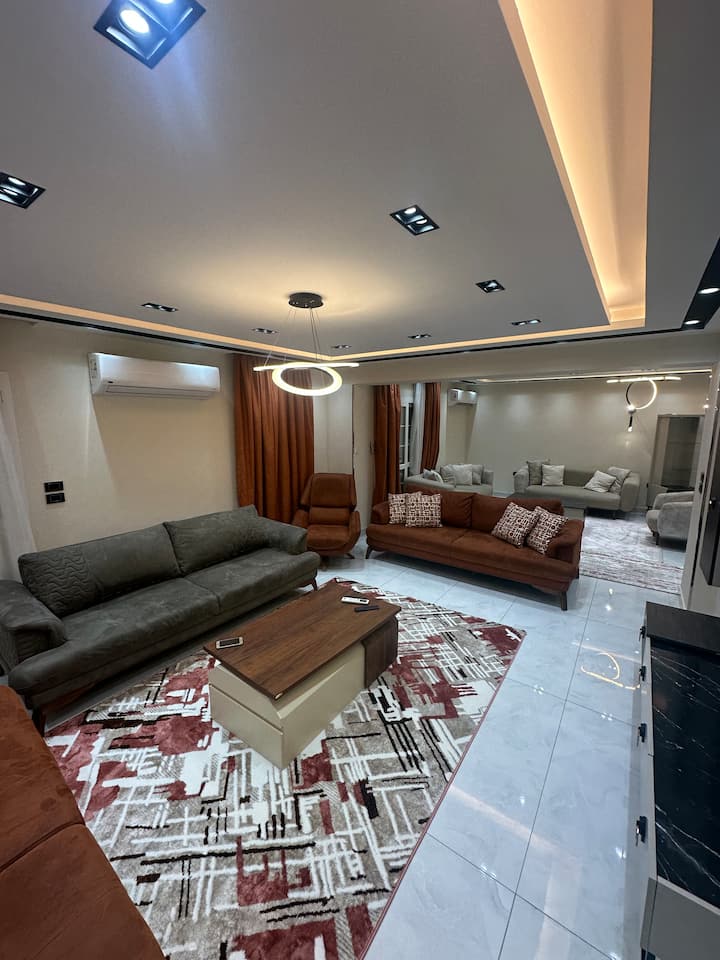 The Luxury 4 Bedroom Apartment - Kairo