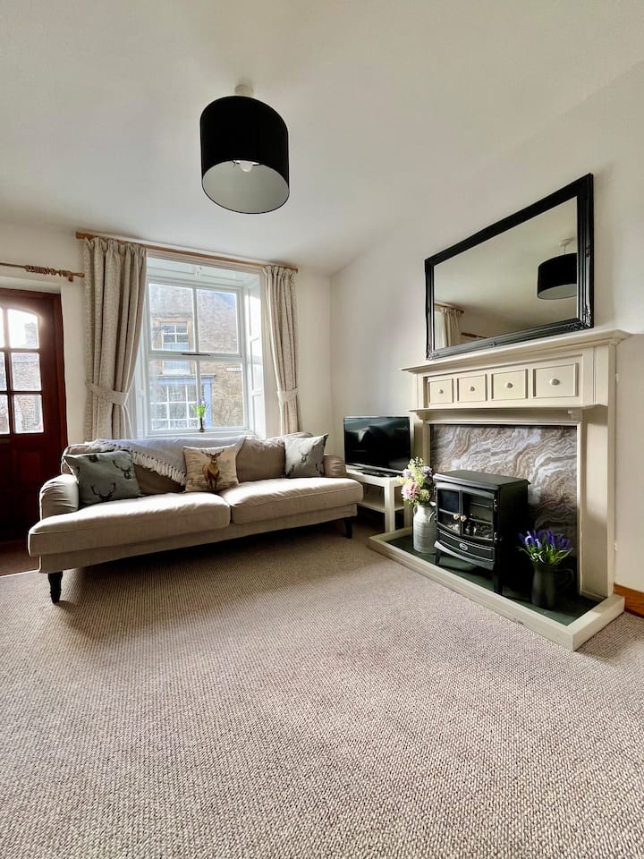 Characterful, Yorkshire Dales Cottage In Settle - Settle