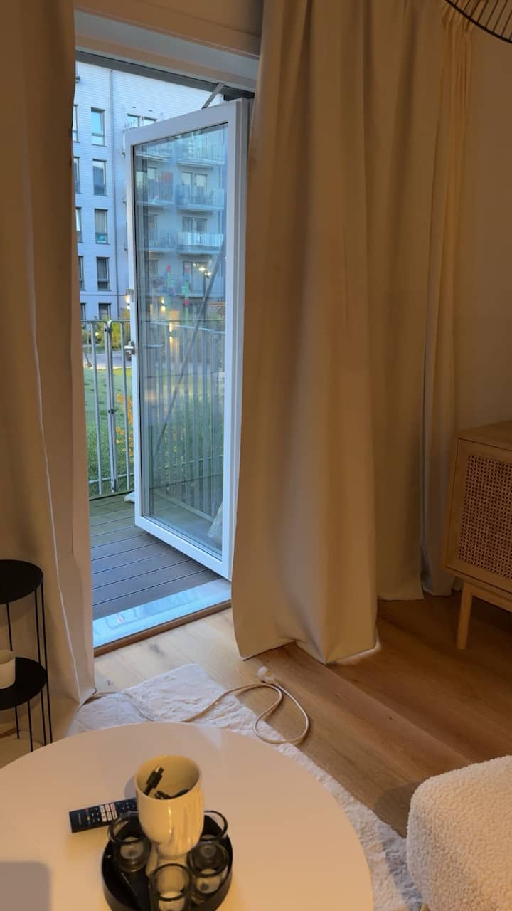 Fräsch Lägenhet I Barkarby Nära Stan Och Shopping - Solna