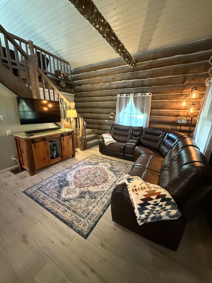 Cozy Cabin In Grand Rapids! - Grandville, MI