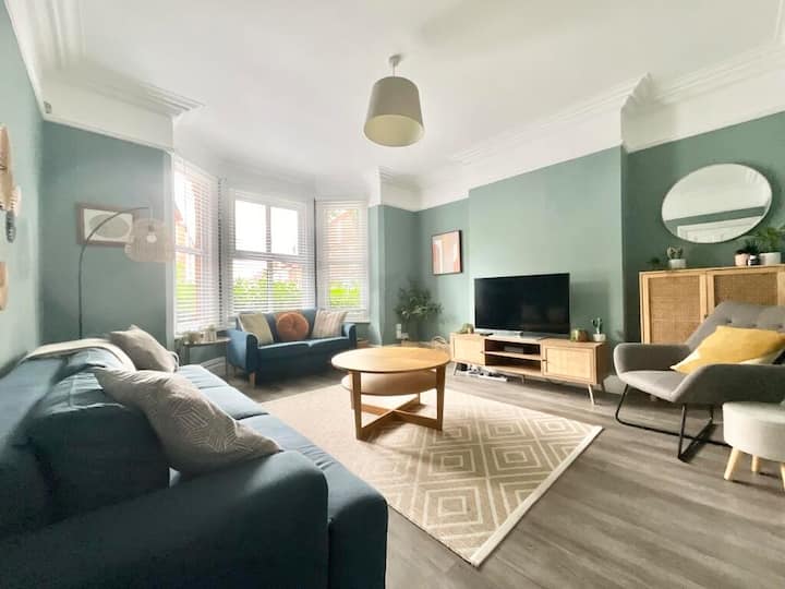 Family Home In Nottingham City - Nottingham