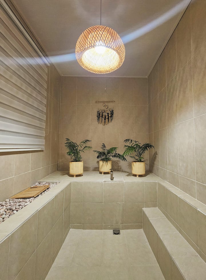 스테이 은유, 부부시인의 아늑한 전원 주택/신축/자쿠지무료 - Gyeongju-si