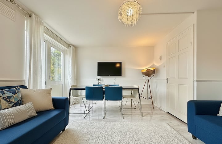 Big 3 Bedrooms Flat In Whitechapel - London