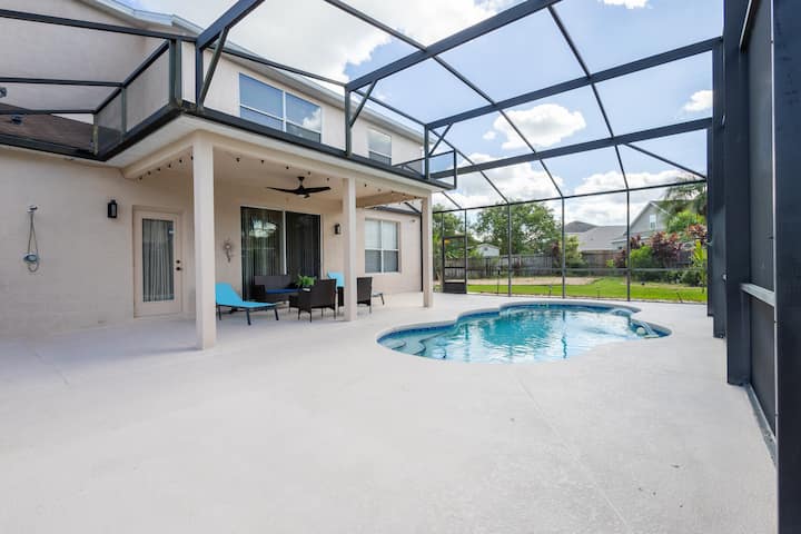 Pool Home Getaway Near Airport - Orlando International Airport (MCO)