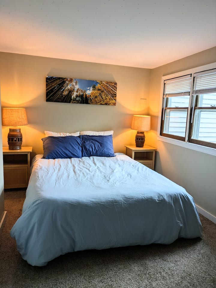 Cozy Townhouse With Riverview - Brunswick, ME