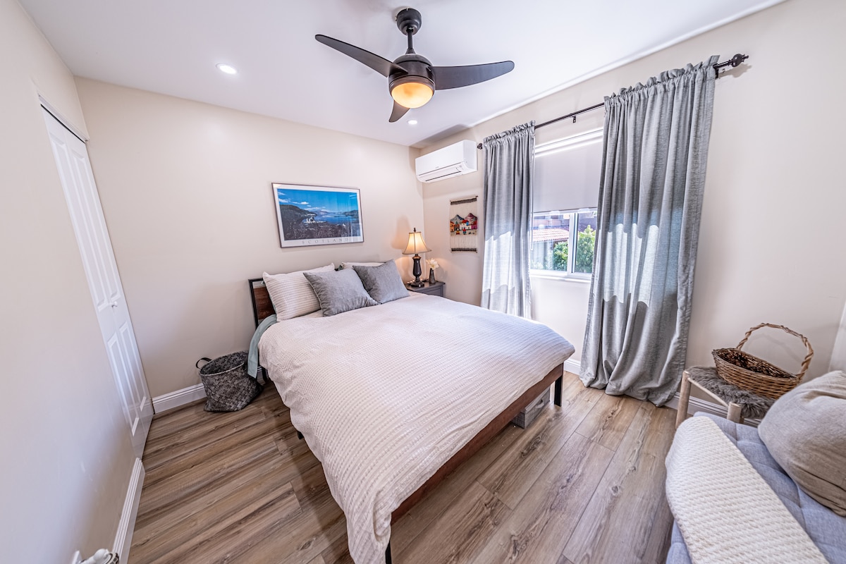 Modern Glam ADU, EV Parking & Steps to Bay + Beach - Airbnb