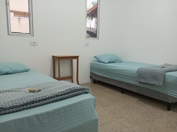 Haja Luz Casa Pousada 3 Centro Itaquaquecetuba - Poá