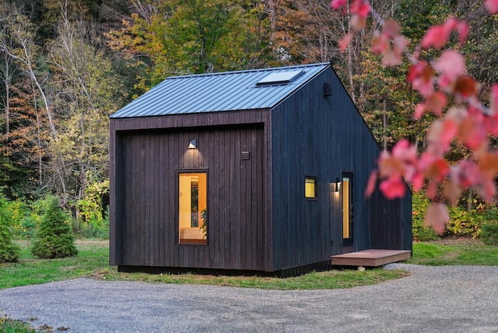 Ascutney Lofts - Designer Cabin Firepit Ski Trails - 클레어몬트