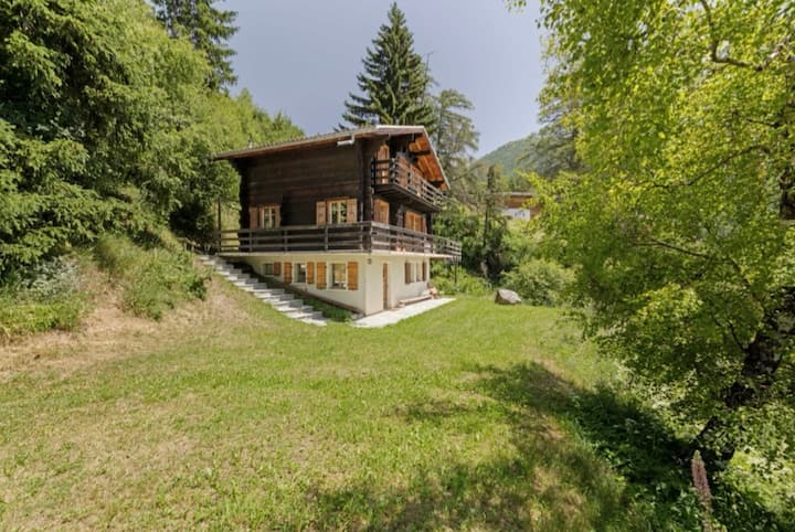 Chalet En Pleine Nature à St-luc - Grimentz