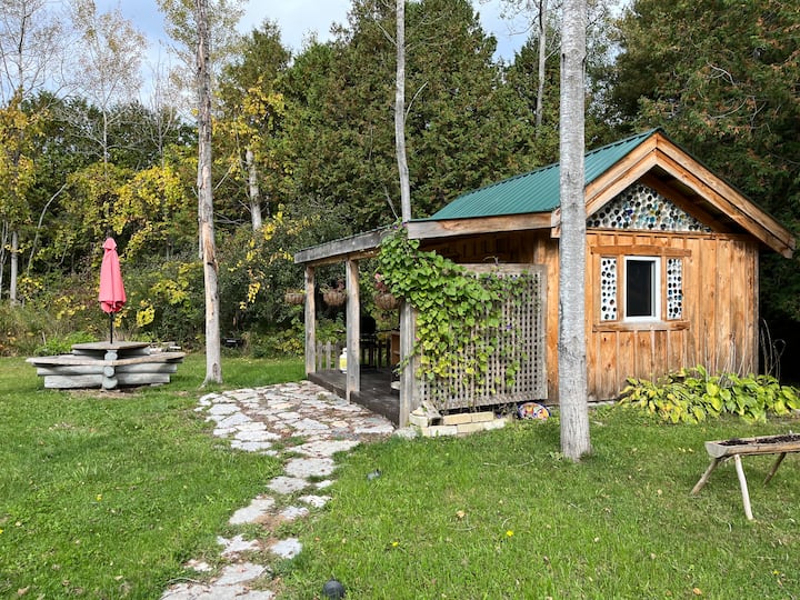 Pete's Folly - Brighton