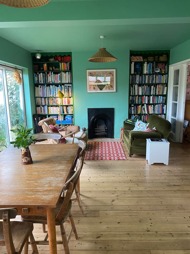 Artistic Home. Spacious And Light. - Totnes