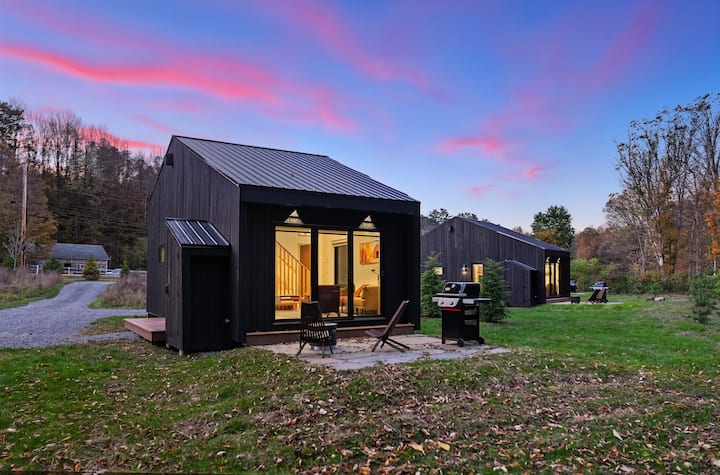 Ascutney Lofts 5 - Serenity Inspired By Nature - Claremont, NH
