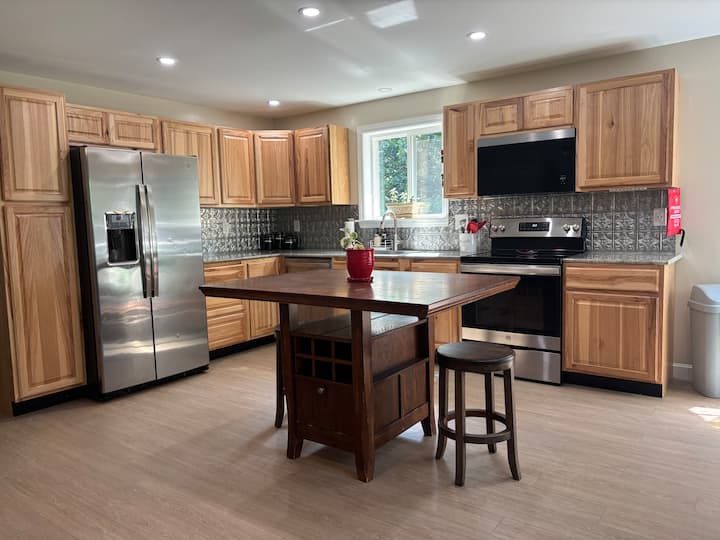 Quiet Country Setting, Plenty Of Privacy & Nature. - Rochester, NH