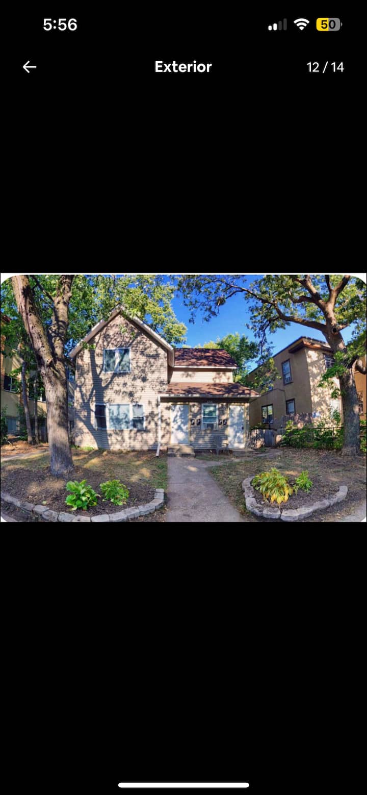Grand 4 U - Second Floor One Bedroom Apartment - Minneapolis